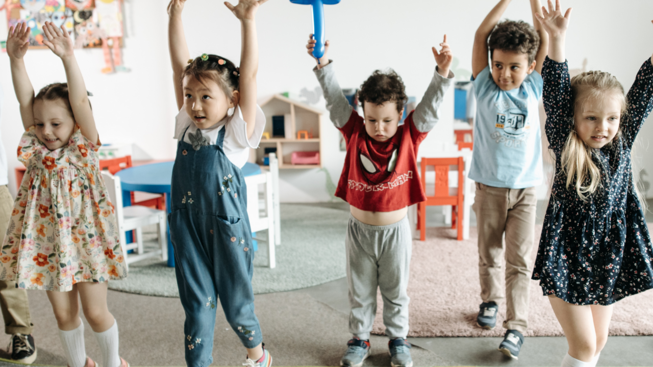 Choosing The Right Early Childhood Education Setting for Your Family